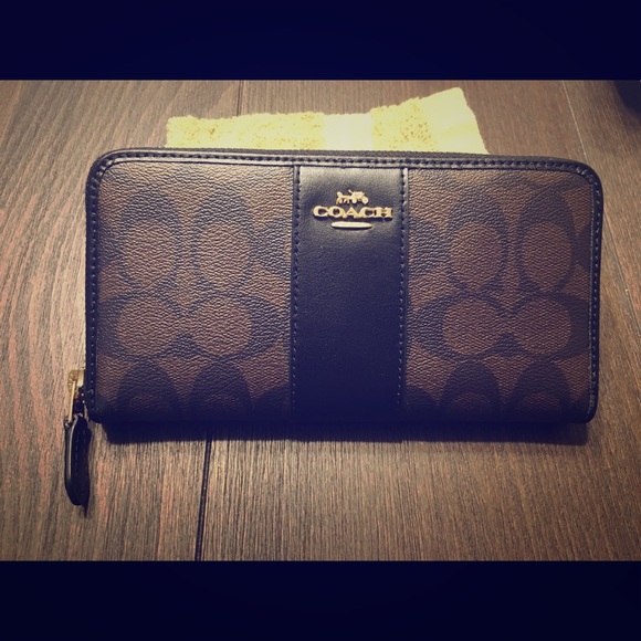 Coach | Bags | Coach Zip Around Wallet | Poshmark